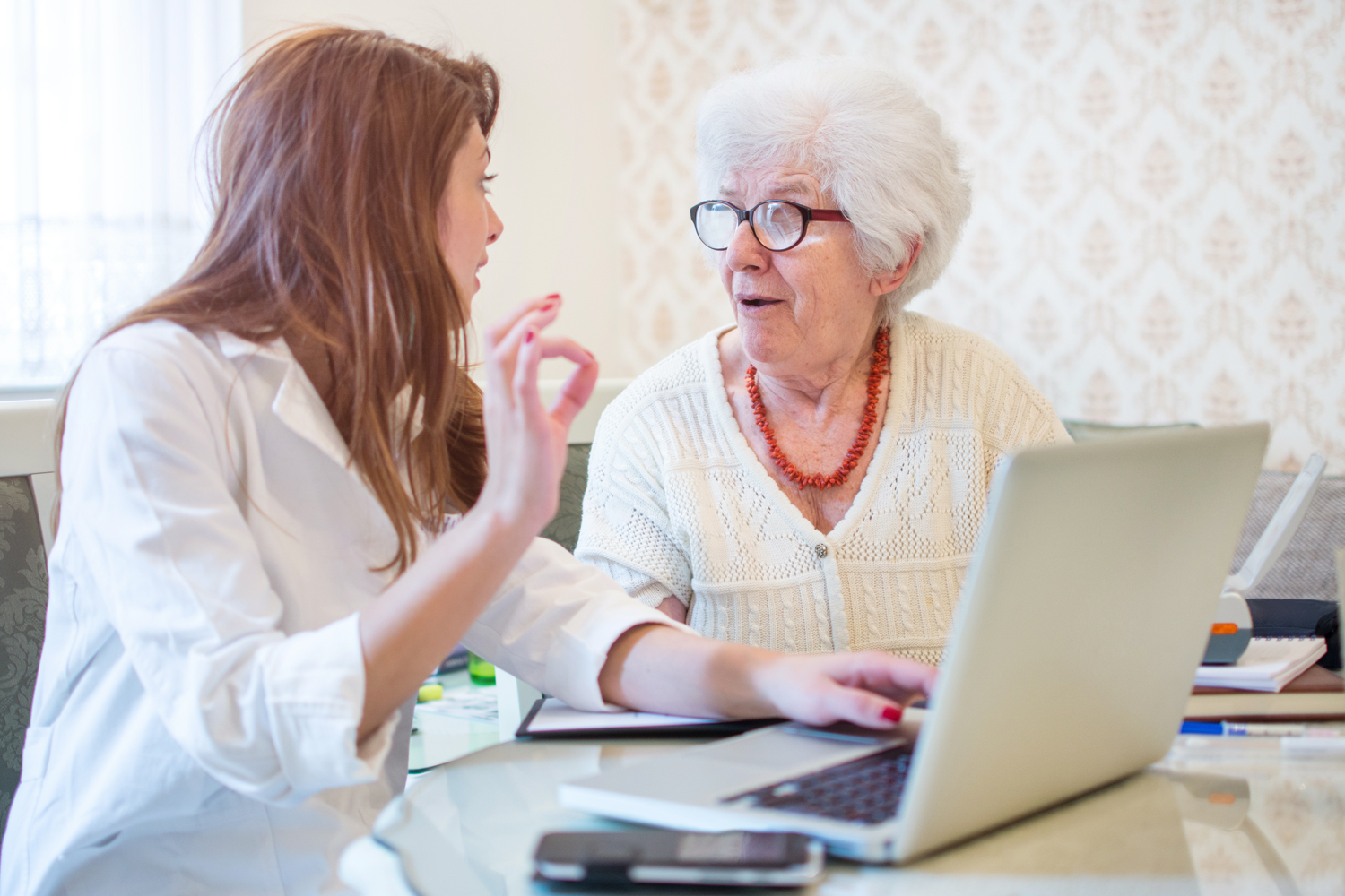 Healthcare Navigation: 5 Compelling Reasons Why Your Patients Need It